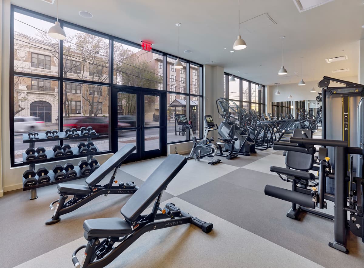 Le Leo | Jersey City Luxury Rentals | Studio, 1 & 2 Bedroom